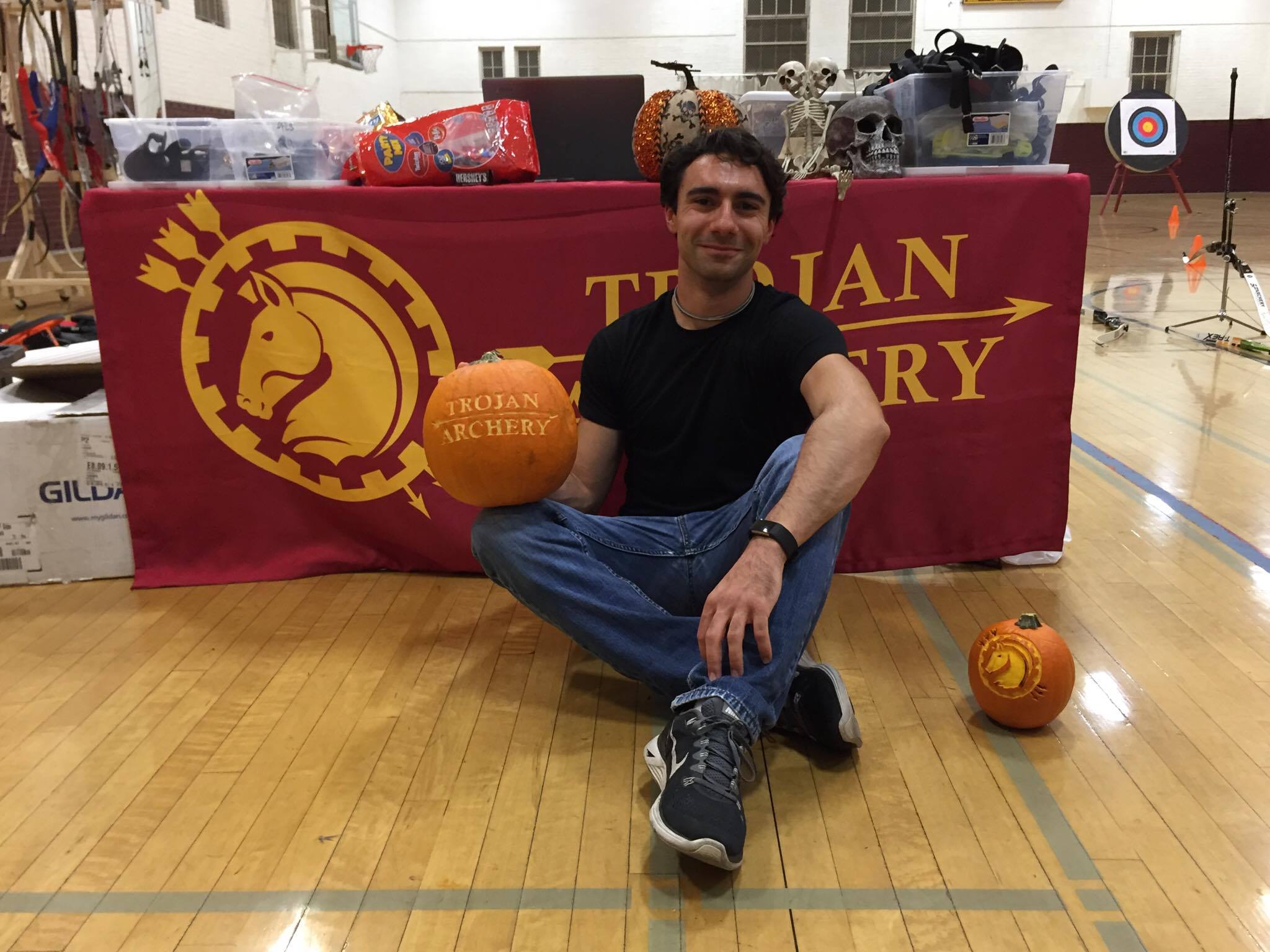 It’s the Great Pumpkin, Captain Max! – Trojan Archery
